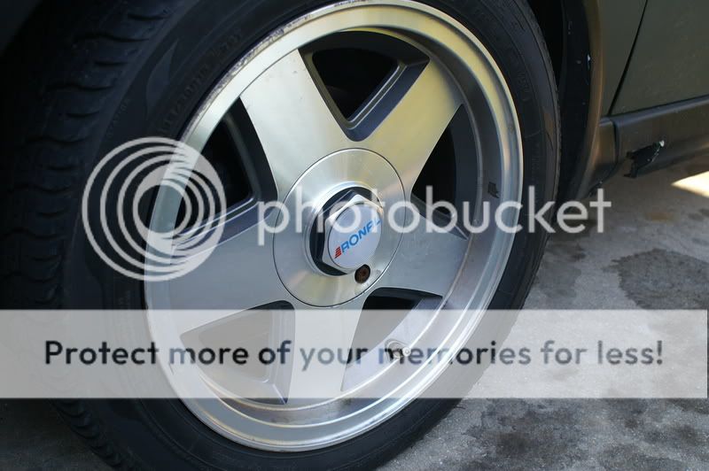 FS: Ronal R15 15x7 et 25 w/tires | VW Vortex - Volkswagen Forum